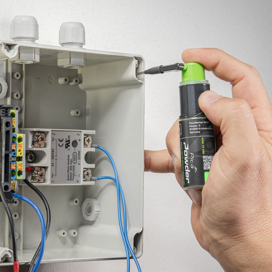 Pica Powder Deep Hole Spray Marker