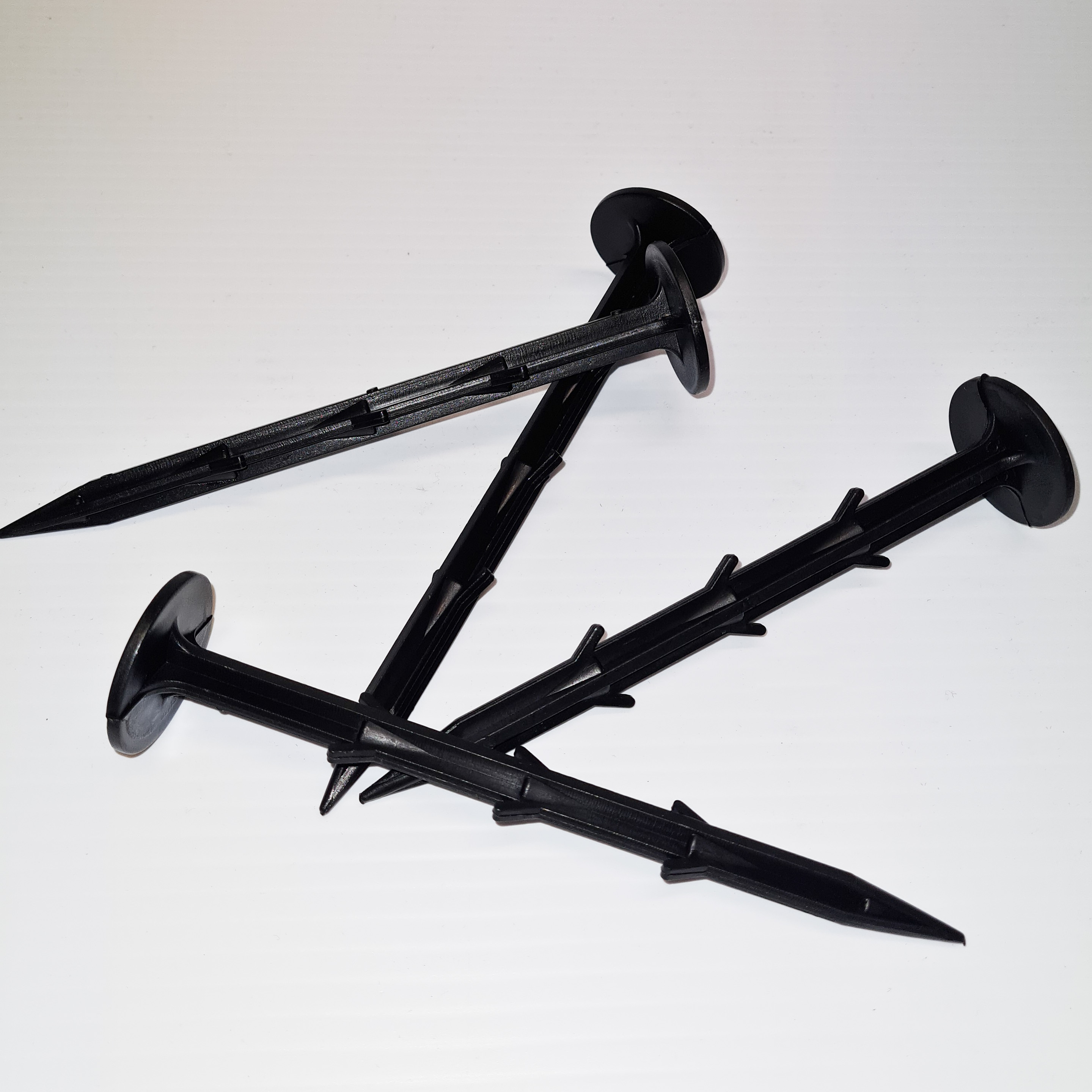 Netting Pegs for Weed Control Barrier Netting (20 pcs)