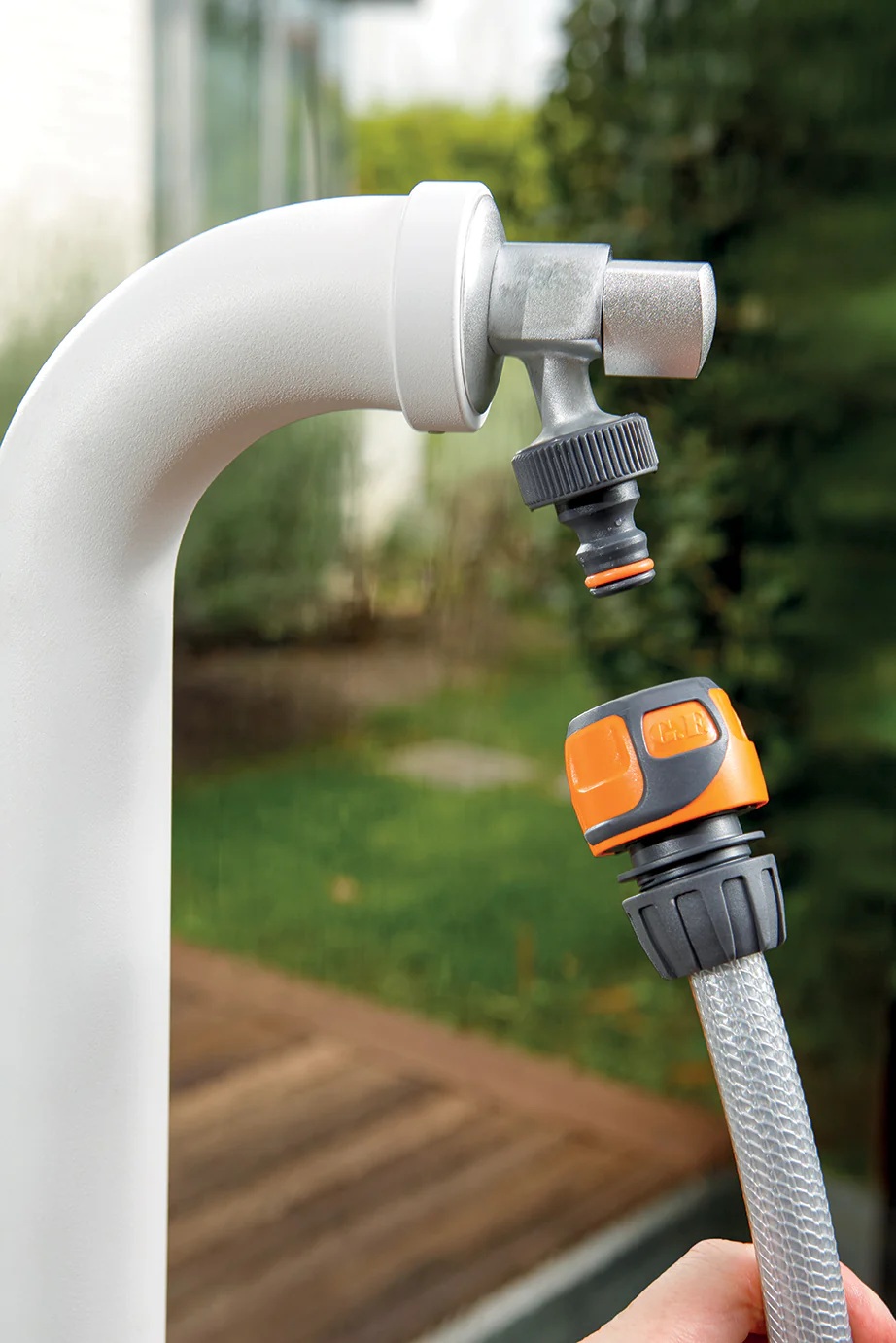 1" Threaded Tap Connector