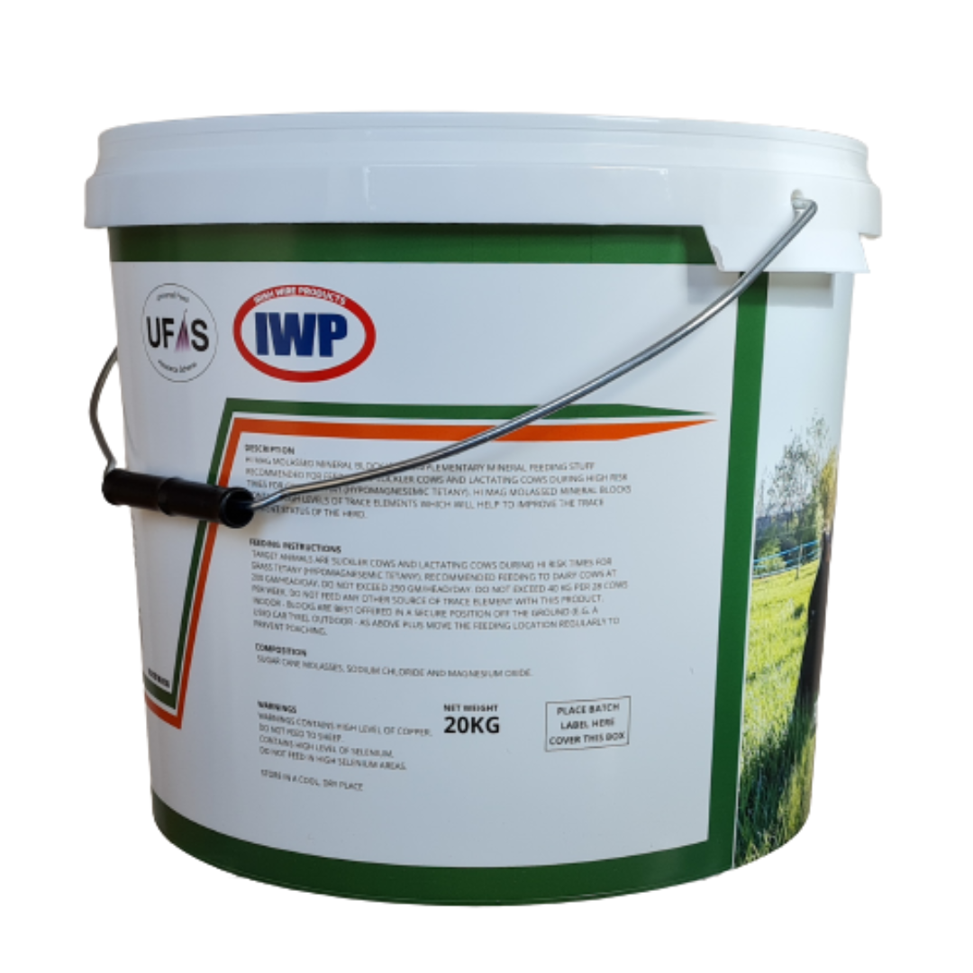 Agri‑Master Hi‑Mag Mineral Licks Animal Feed 20KG Bucket